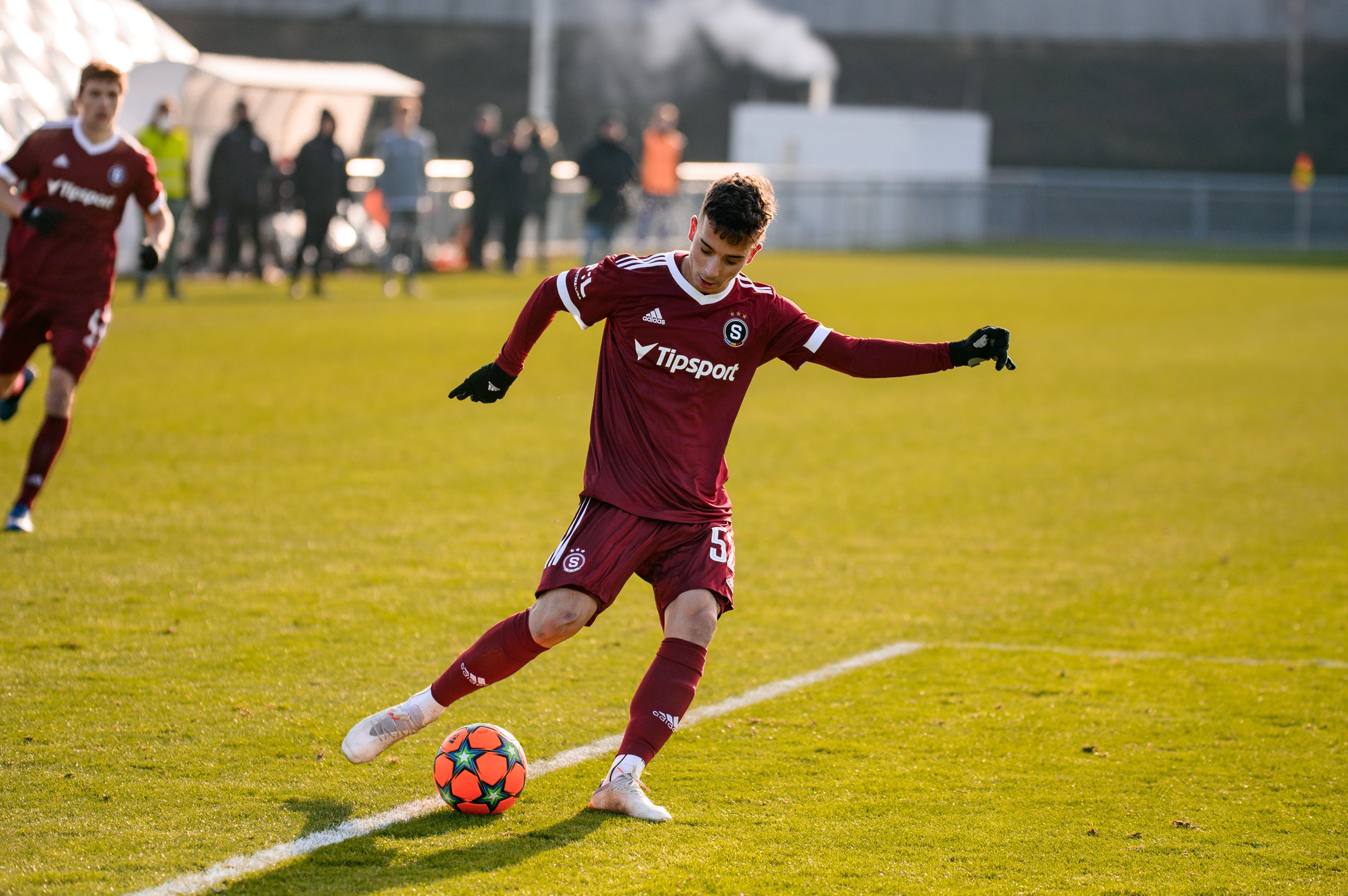 Patrák s premiérovým gólem za Pardubice | sparta.cz