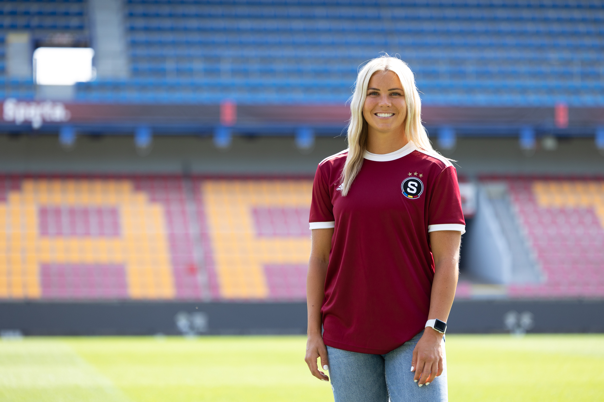 Amber Tripp: americká posila ze Srbska | sparta.cz