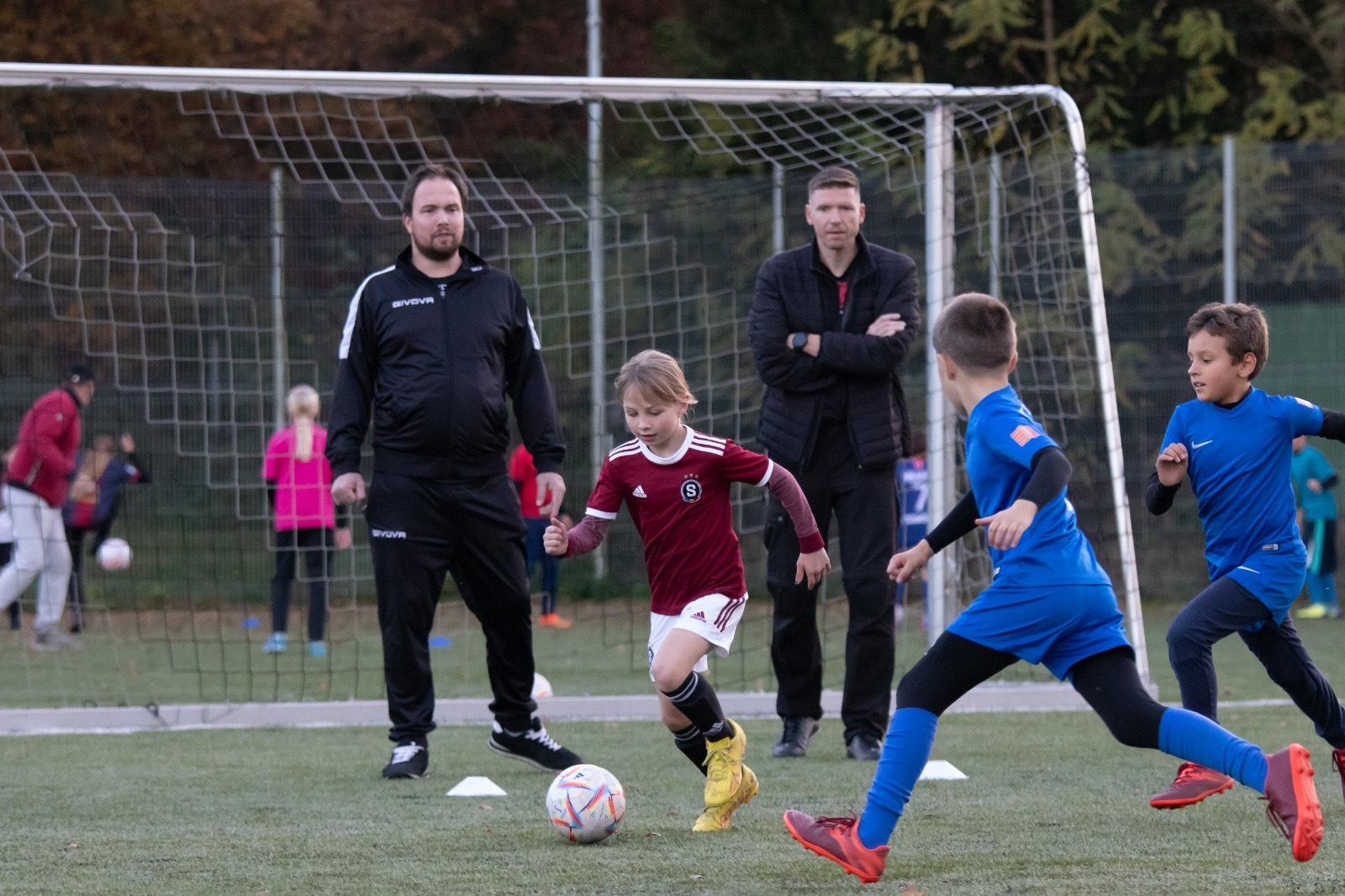 WU9: Mistrák v Klánovicích, přátelák na Aritmě | sparta.cz