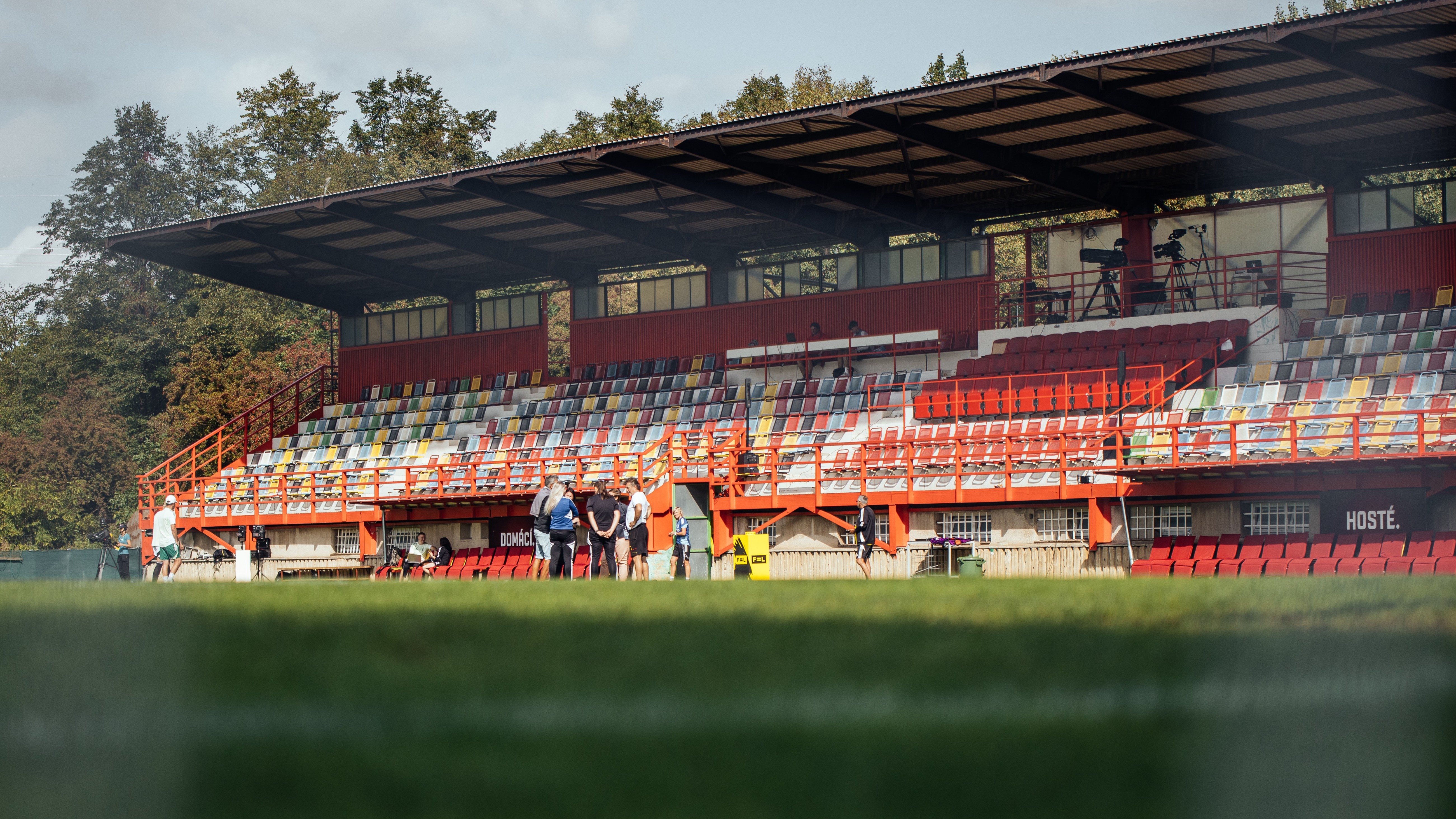 Vstupenky na derby žen | sparta.cz